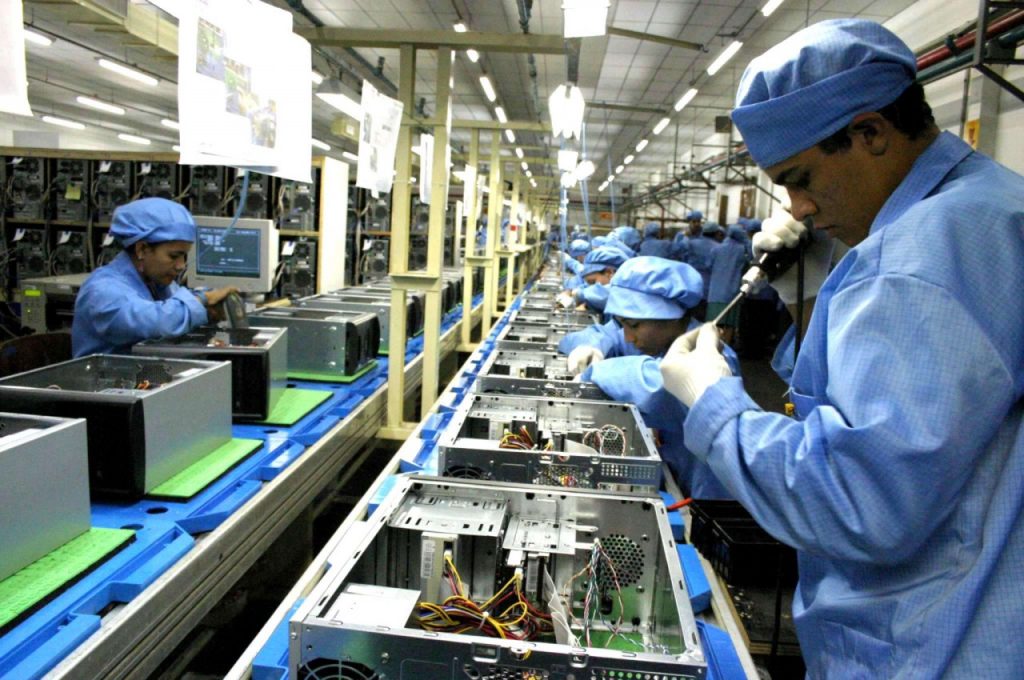 ABINEE - Produção da indústria eletroeletrônica cai 1,9% no acumulado ...